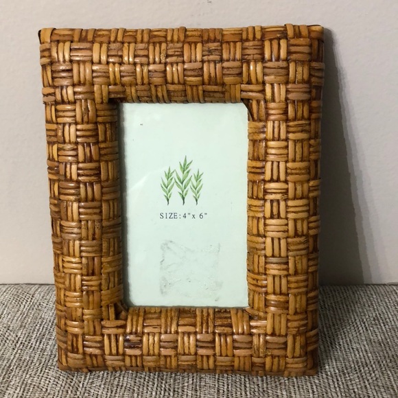 BAMBOO | Wall Decor | Vintage Bamboo Frame Size 4x6 | Poshmark
